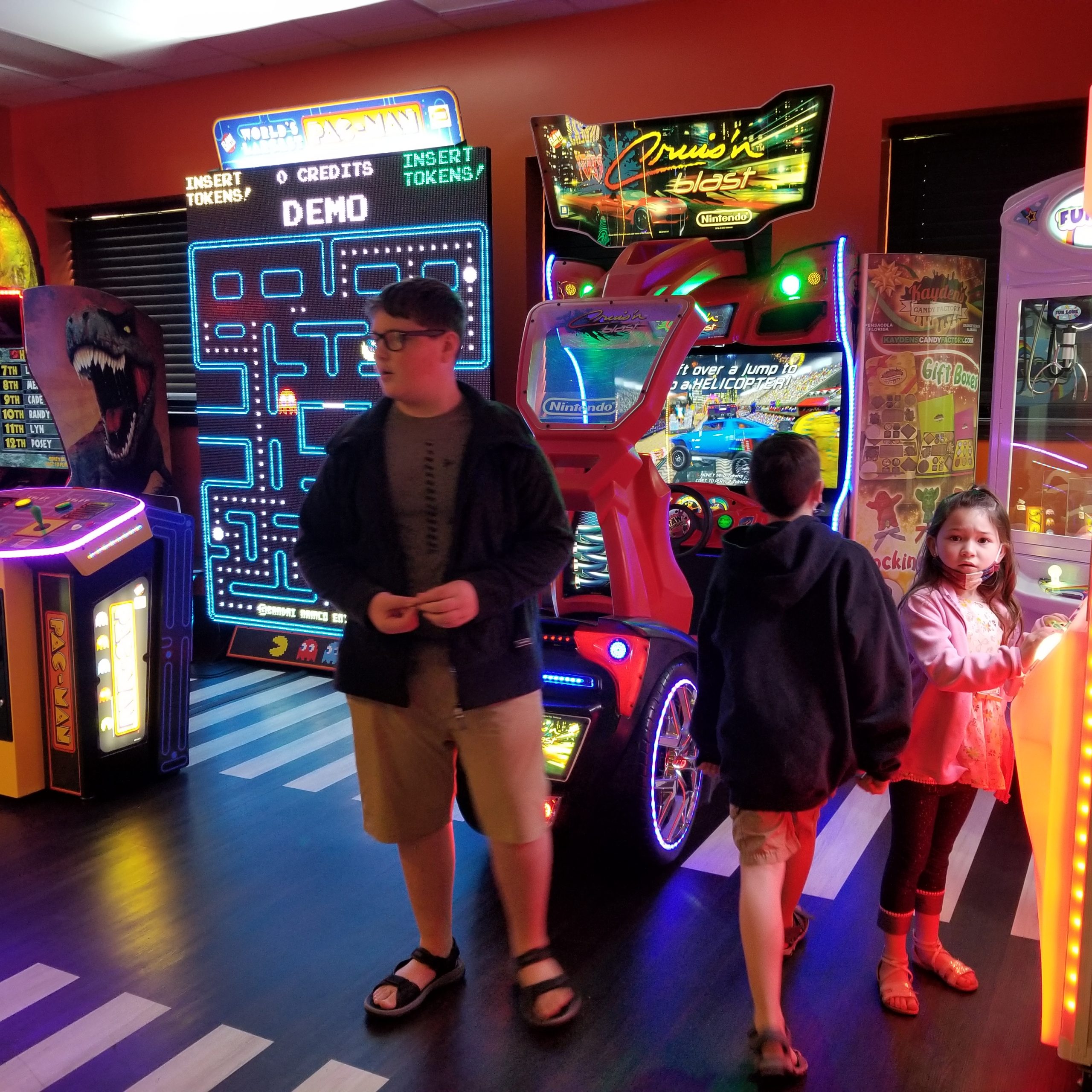 Kaydens-Candy-Factory-Arcade | Everywhere They Roam