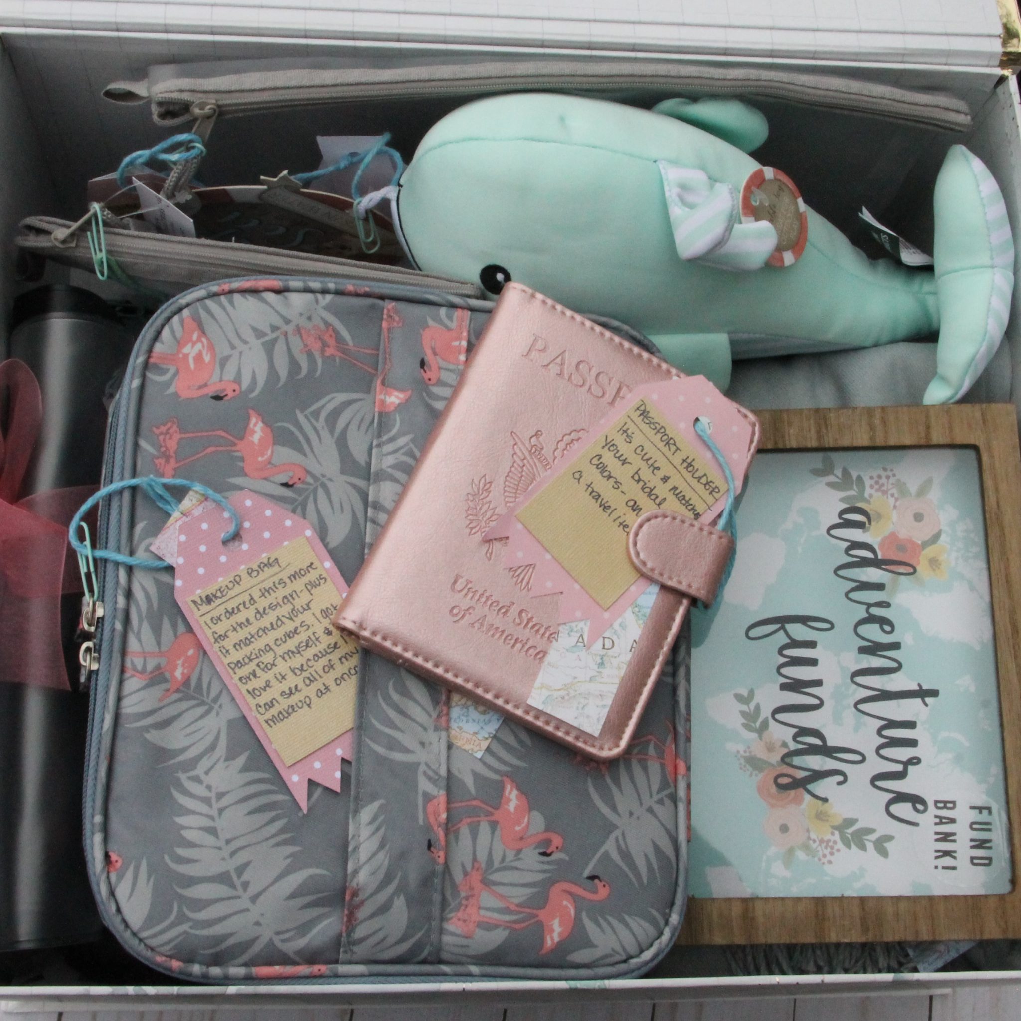 10 Best Travel Accessories for Your Vacation | Everywhere They Roam