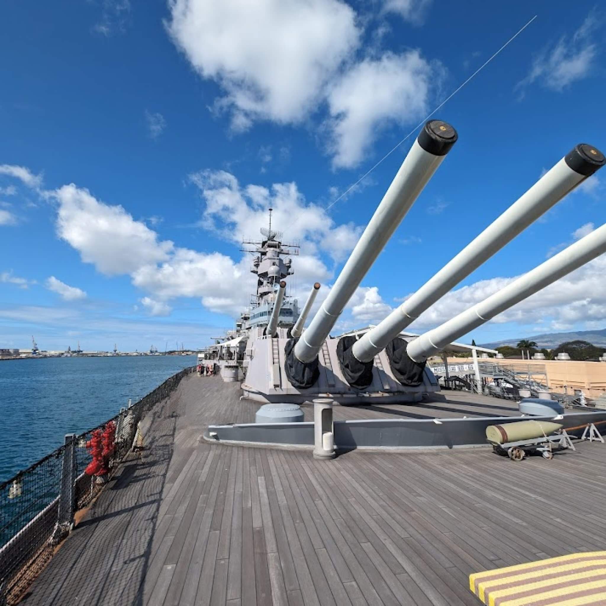 USS-Missouri-guns | Everywhere They Roam